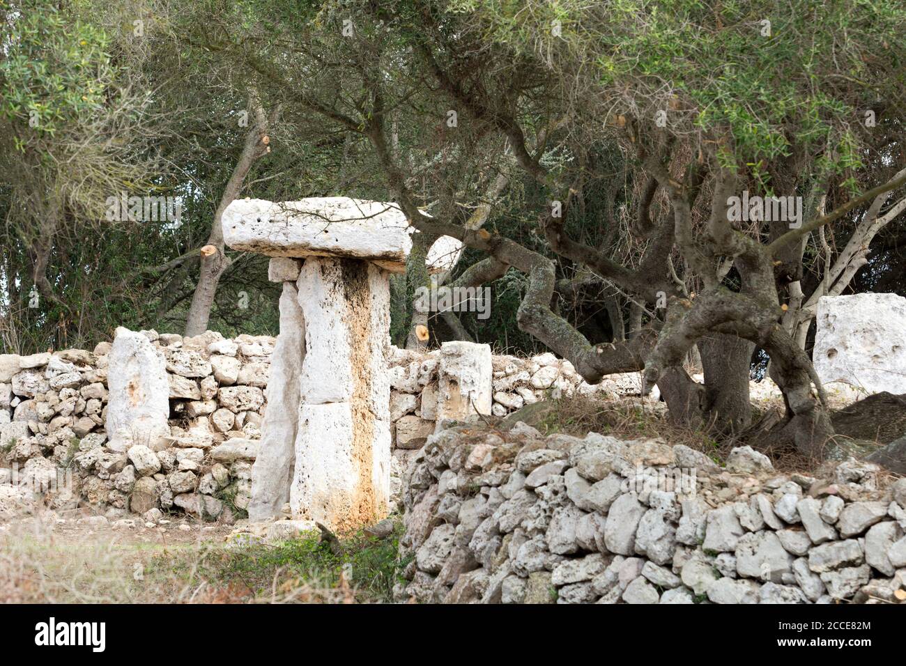 Talaiotic ruins hi-res stock photography and images - Alamy