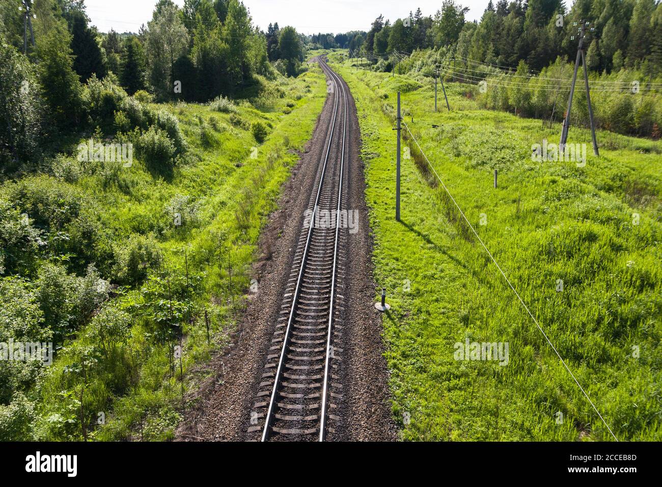 Winding train track hi-res stock photography and images - Alamy