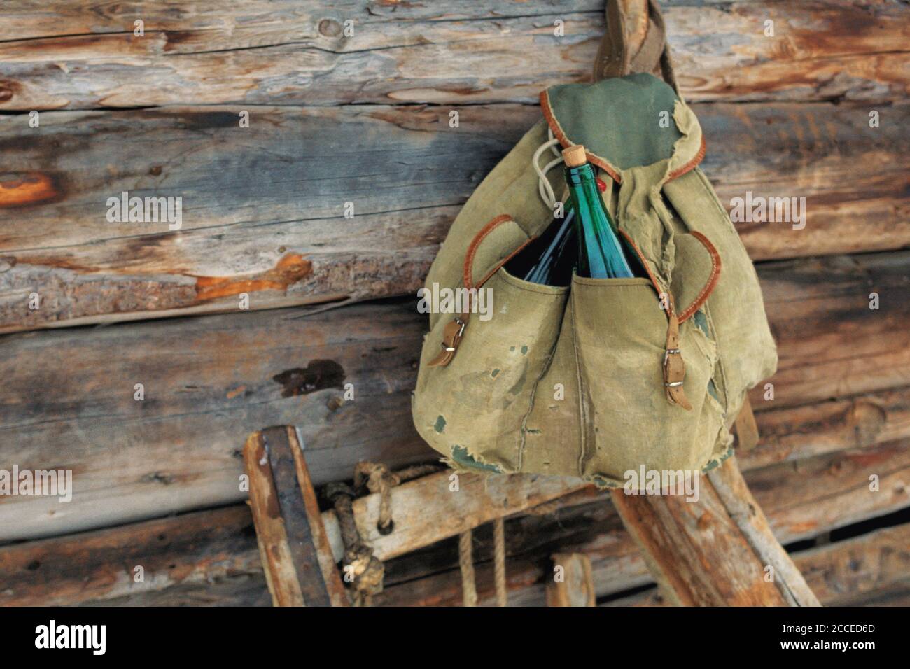Marende in a backpack hi-res stock photography and images - Alamy