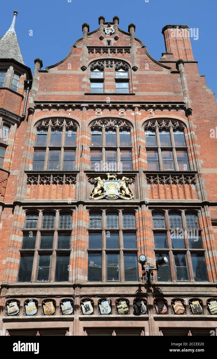 1883 dated building at Eastgate Street in Chester Stock Photo - Alamy