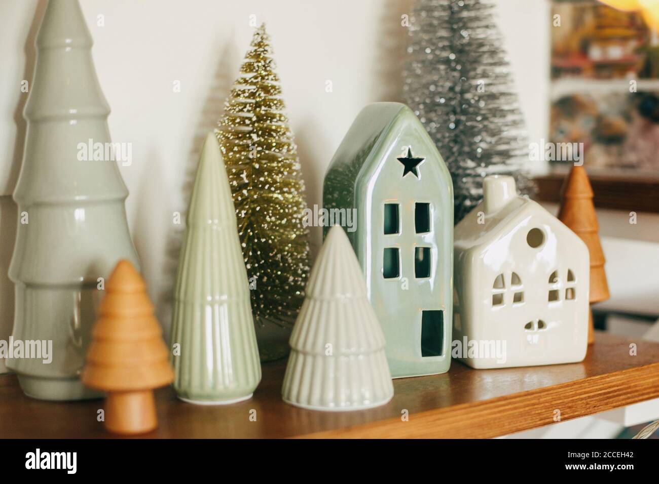 Miniature christmas trees shelf hi-res stock photography and images - Alamy