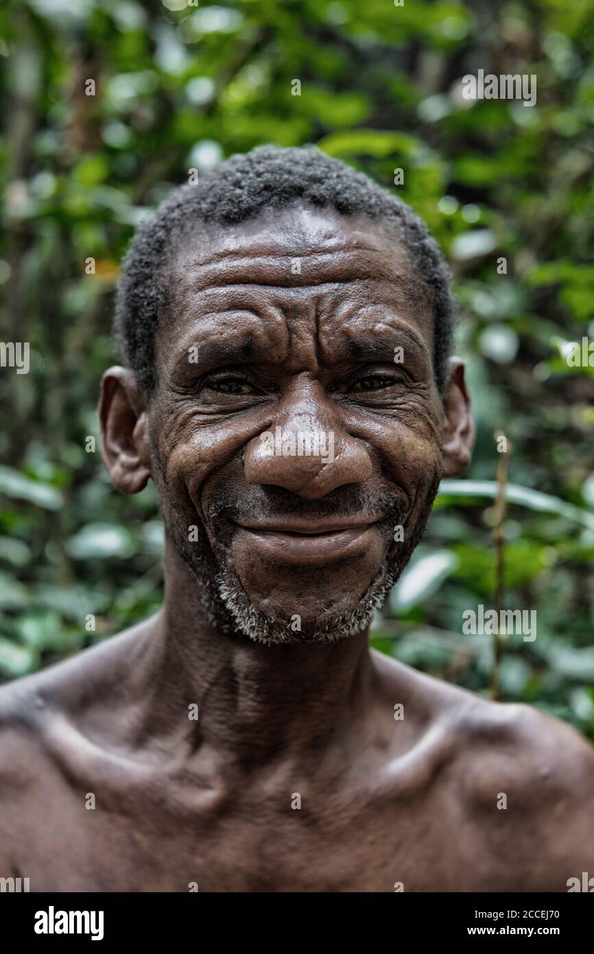 Pygmy tribe in the Dzanga-Sanha Forest Reserve, Central African ...
