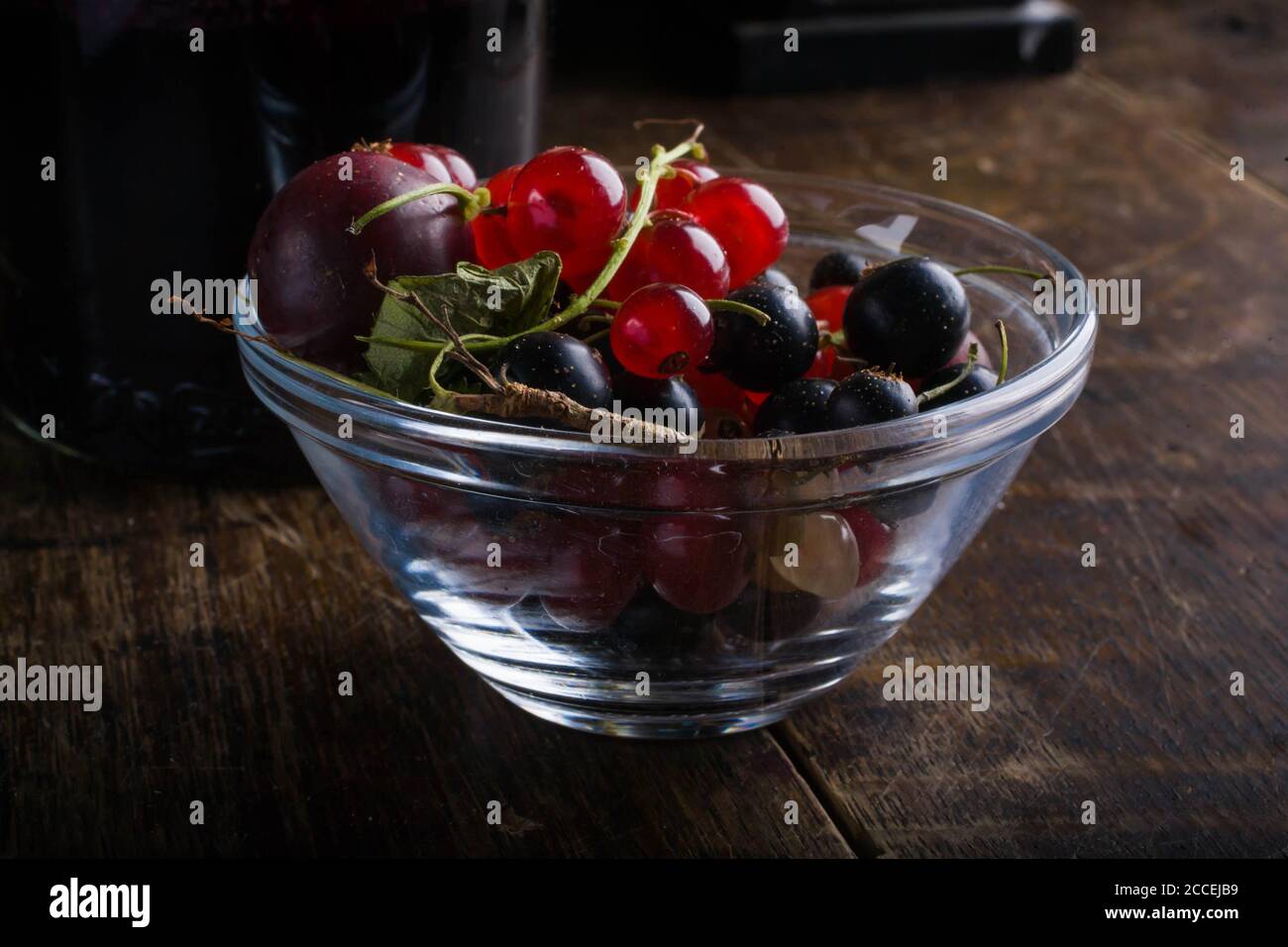 Wet currant hi-res stock photography and images - Alamy