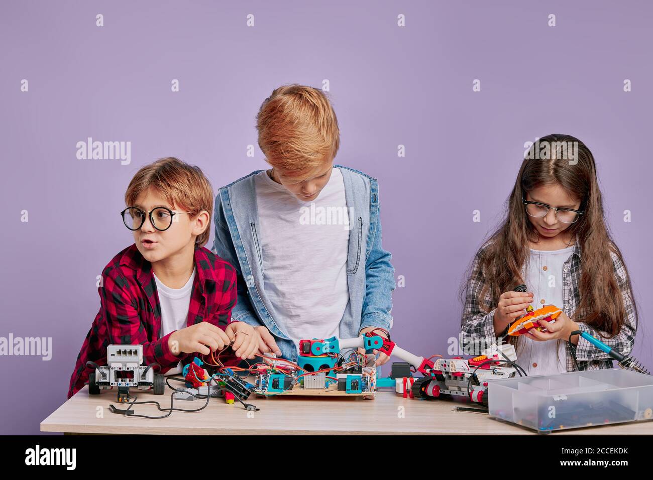 gifted smart clever children, kids interested in robotics, try to ...