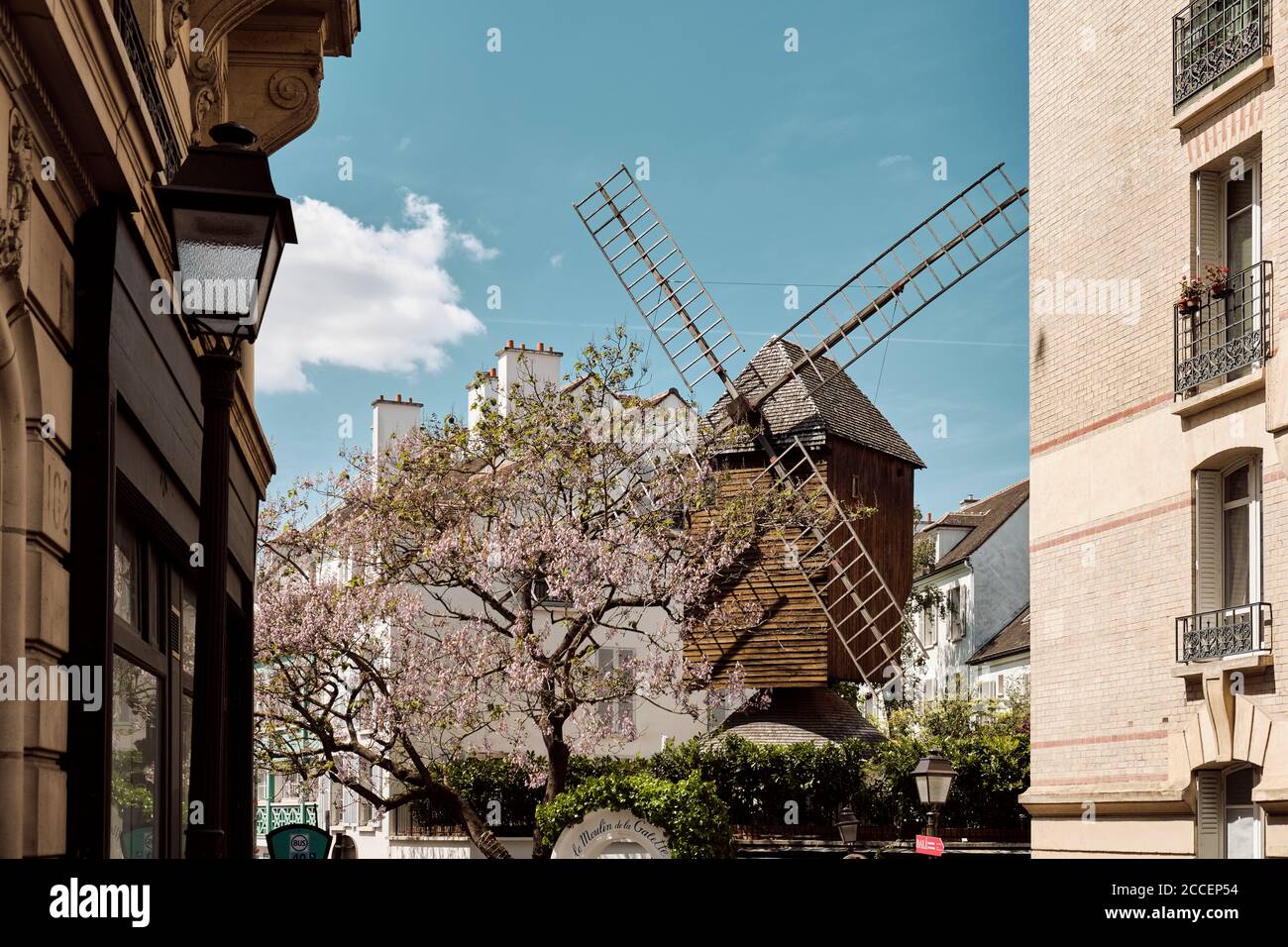 Windmill paris hi-res stock photography and images - Alamy
