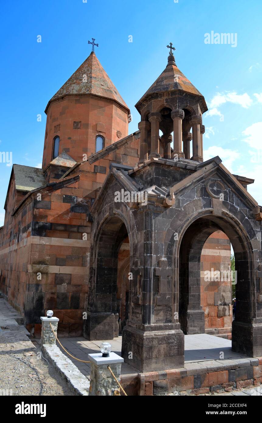 View khor virap monastery hi-res stock photography and images - Alamy