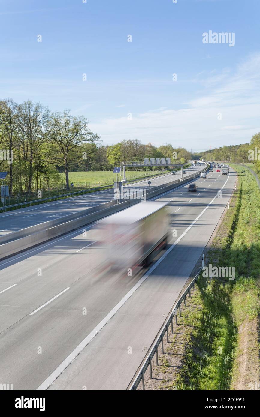 Traffic drives on highway hi-res stock photography and images - Alamy