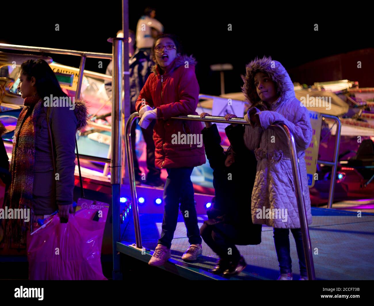 kids, children, amusement park, fun fair, county fair, seaside, waiting ...