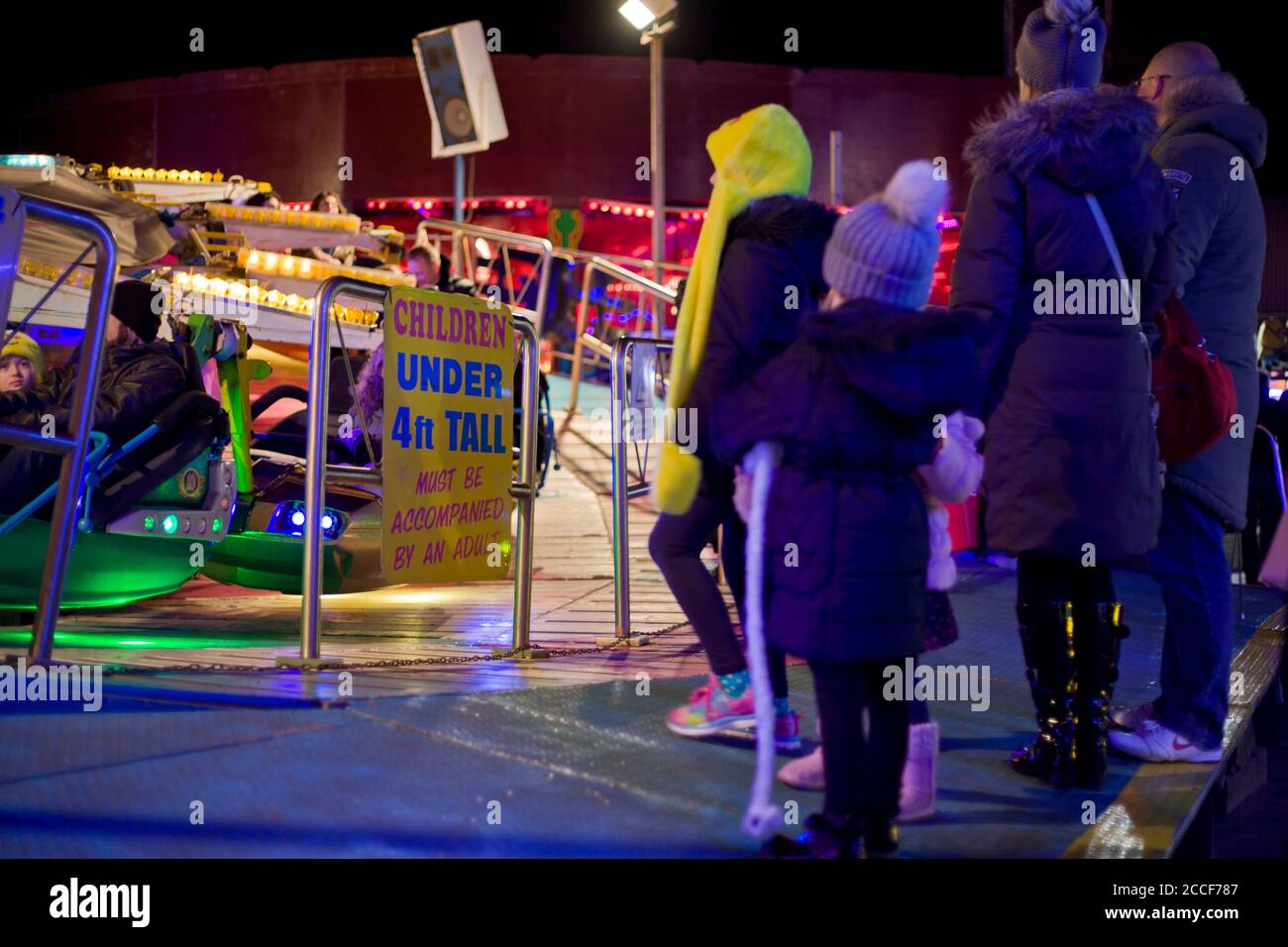 kids, children, amusement park, fun fair, county fair, seaside, waiting ...