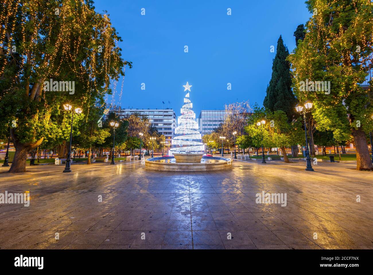 Syntagma area hi-res stock photography and images - Alamy