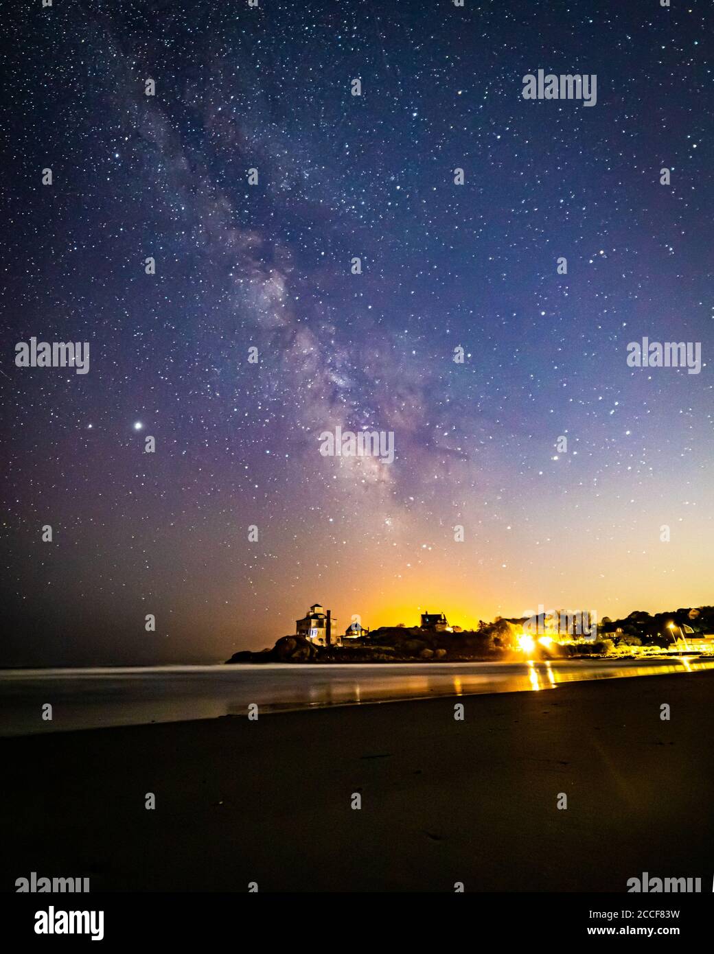 Star gazing beach hi-res stock photography and images - Alamy