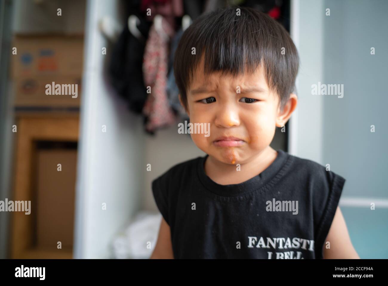 Angry baby in portrait studio hi-res stock photography and images - Alamy