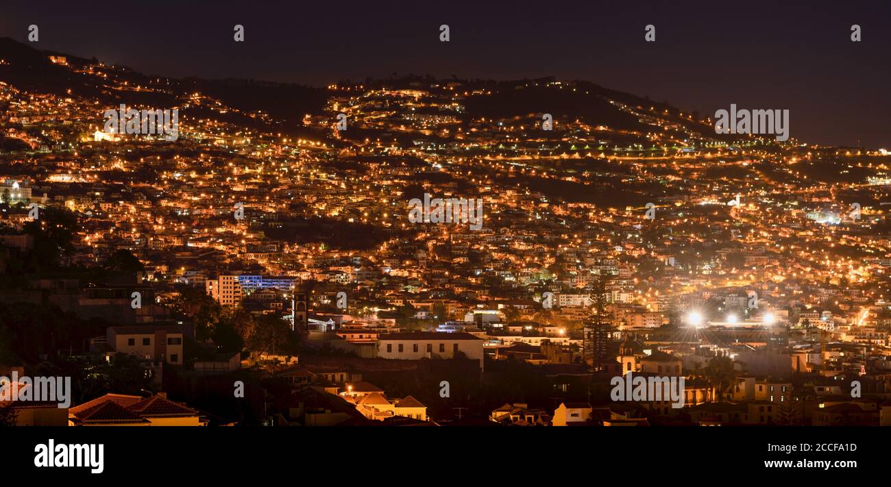 Funchal night portugal madeira funchal hi-res stock photography and ...