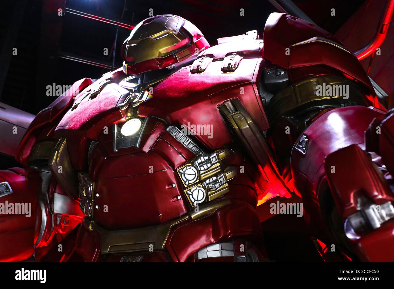 Hulk Buster Iron Man costume at the Tony Stark base at the Avengers ...