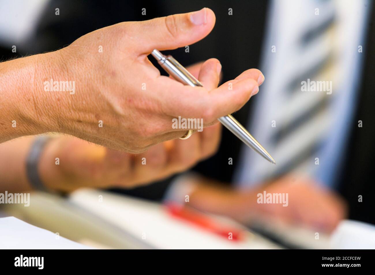 Hand gestures in the workplace Stock Photo - Alamy