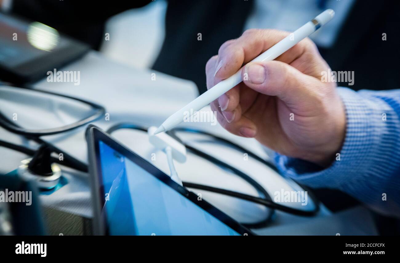 Digital process hi-res stock photography and images - Alamy