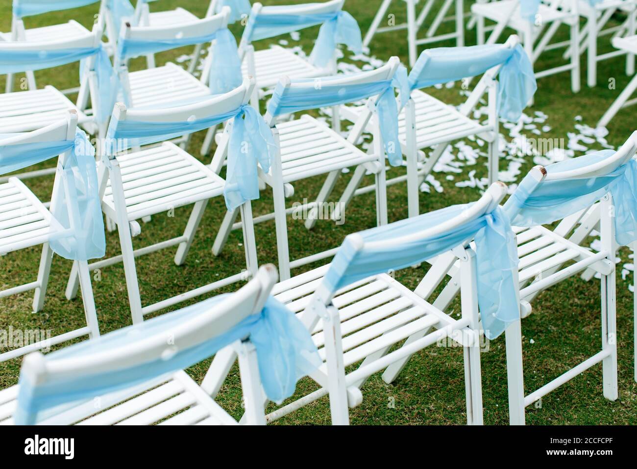 Blue chair ribbons hi-res stock photography and images - Alamy