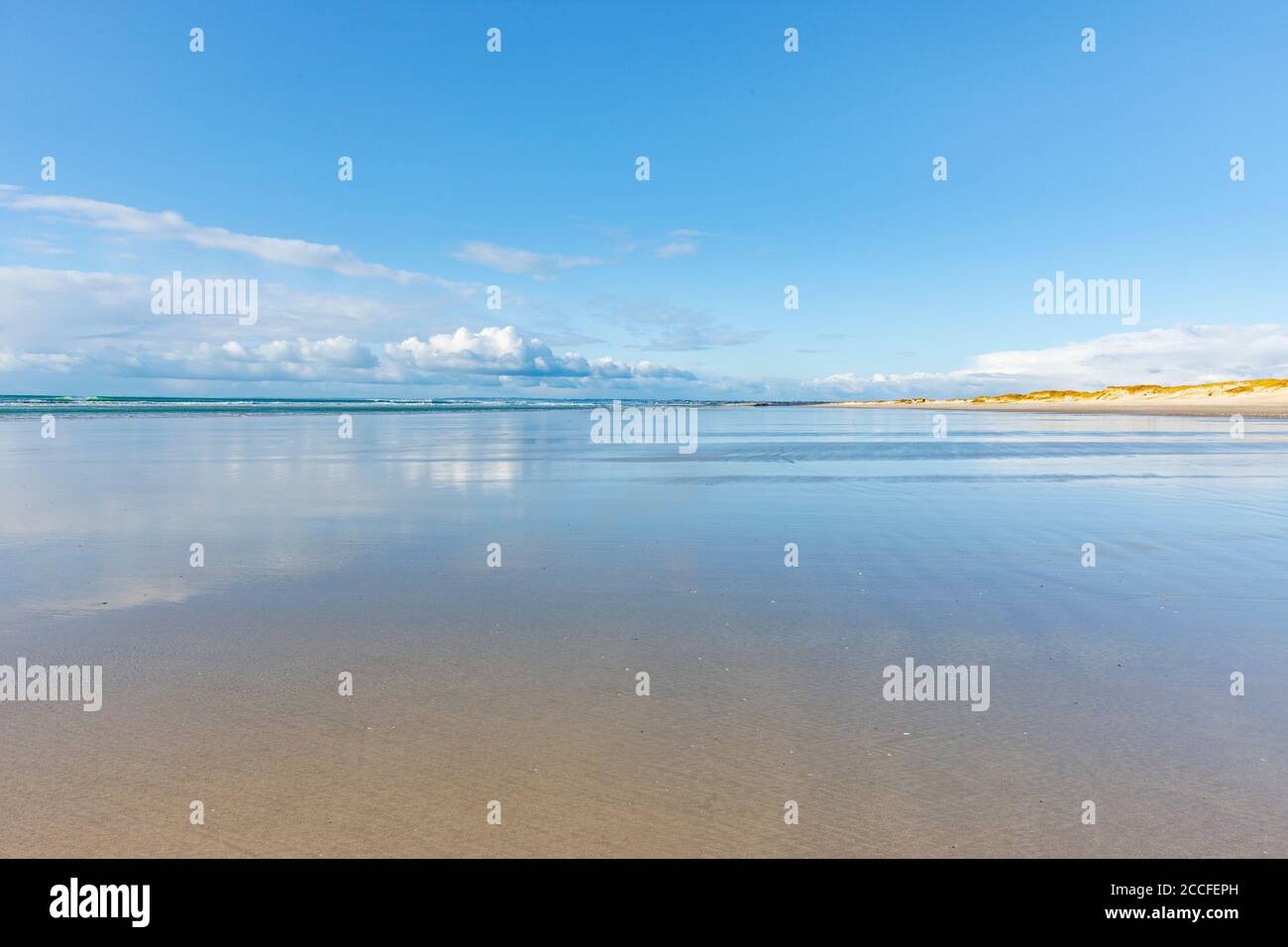 Brittany reflection reflecting hi-res stock photography and images - Alamy