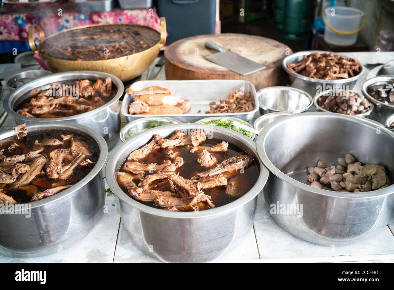 Chinese stewed duck hi-res stock photography and images - Alamy