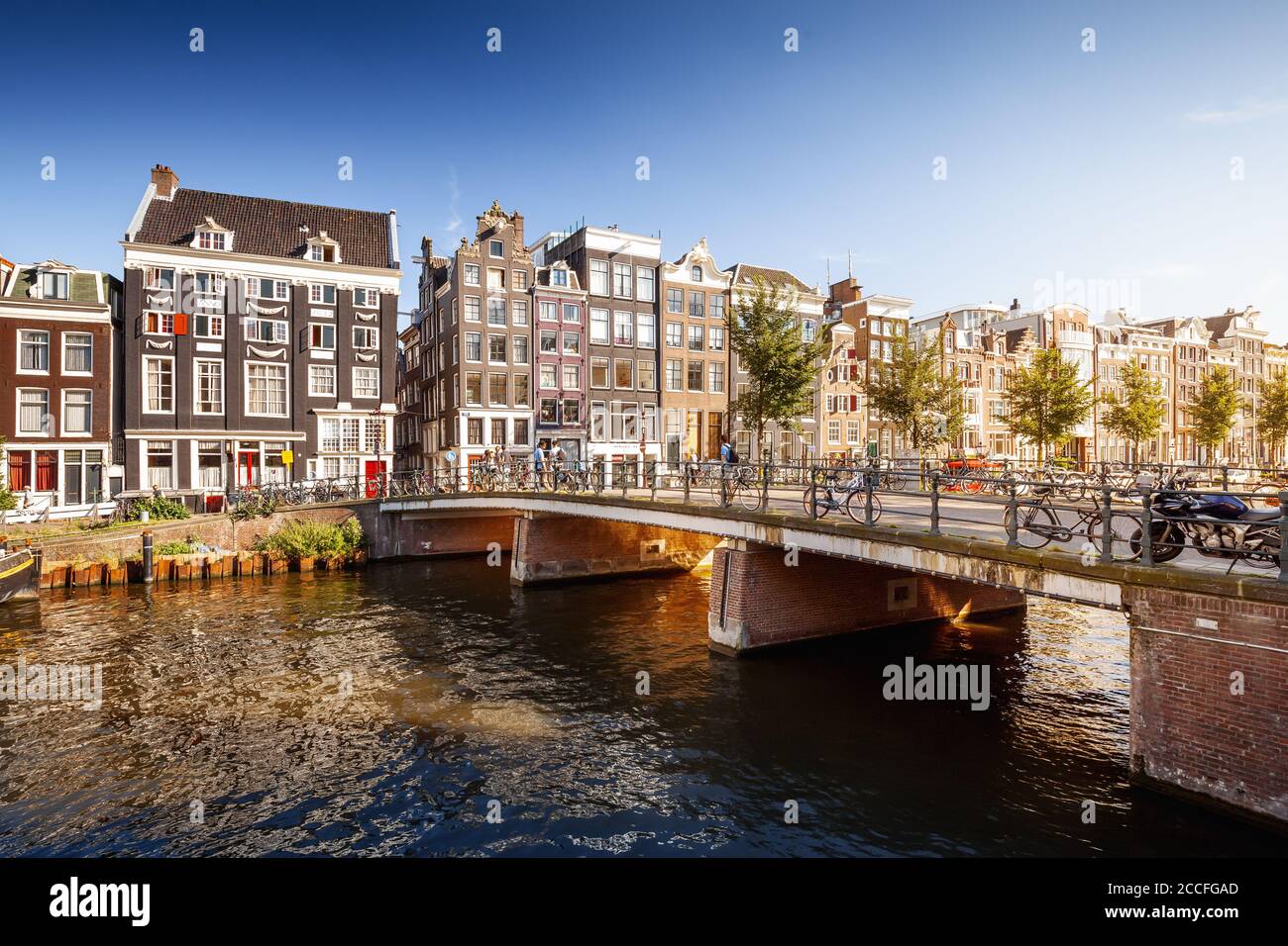 Singel Gracht in Amsterdam, the Netherlands Stock Photo - Alamy