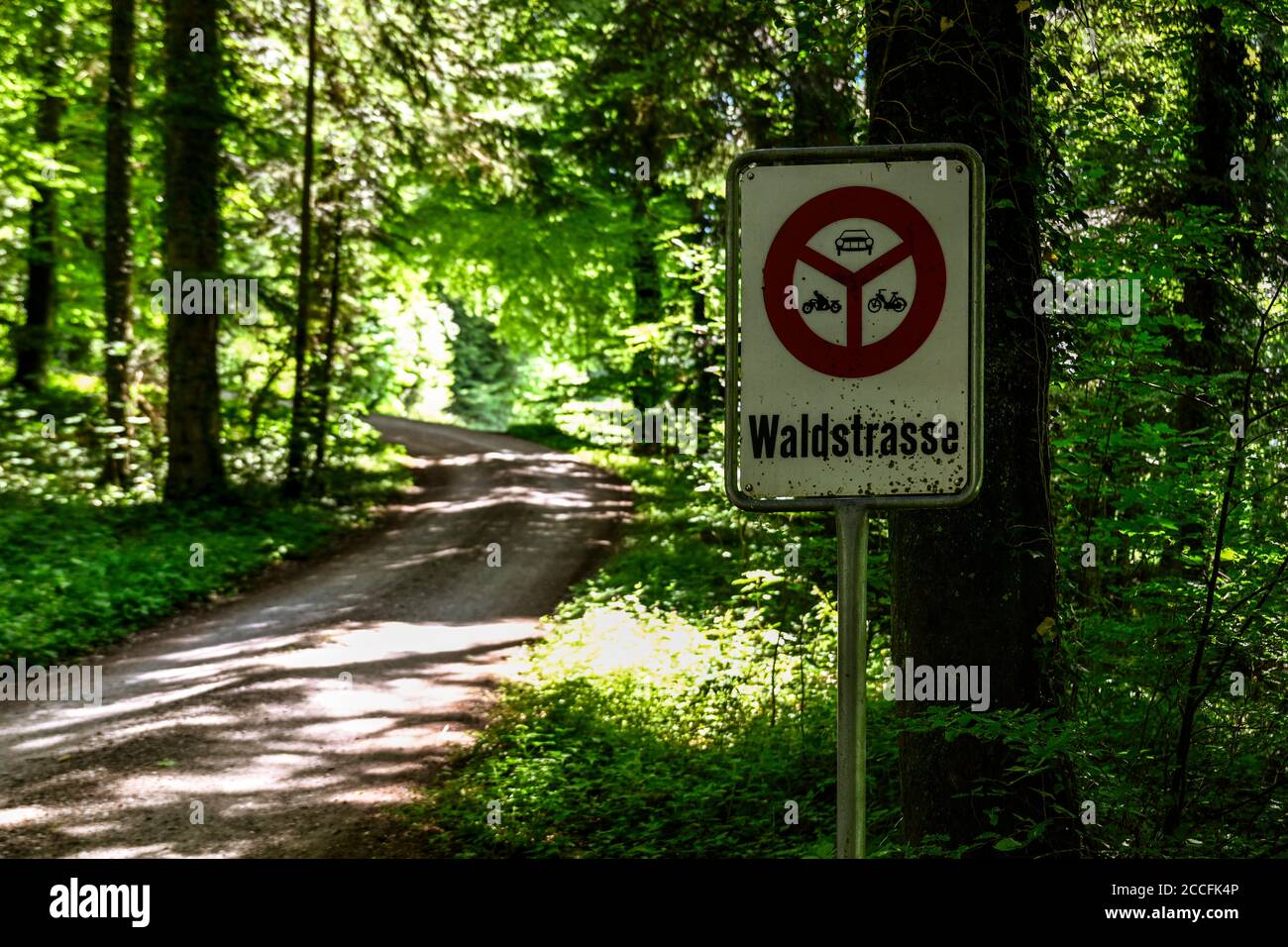 General banned prohibition sign hi-res stock photography and images - Alamy