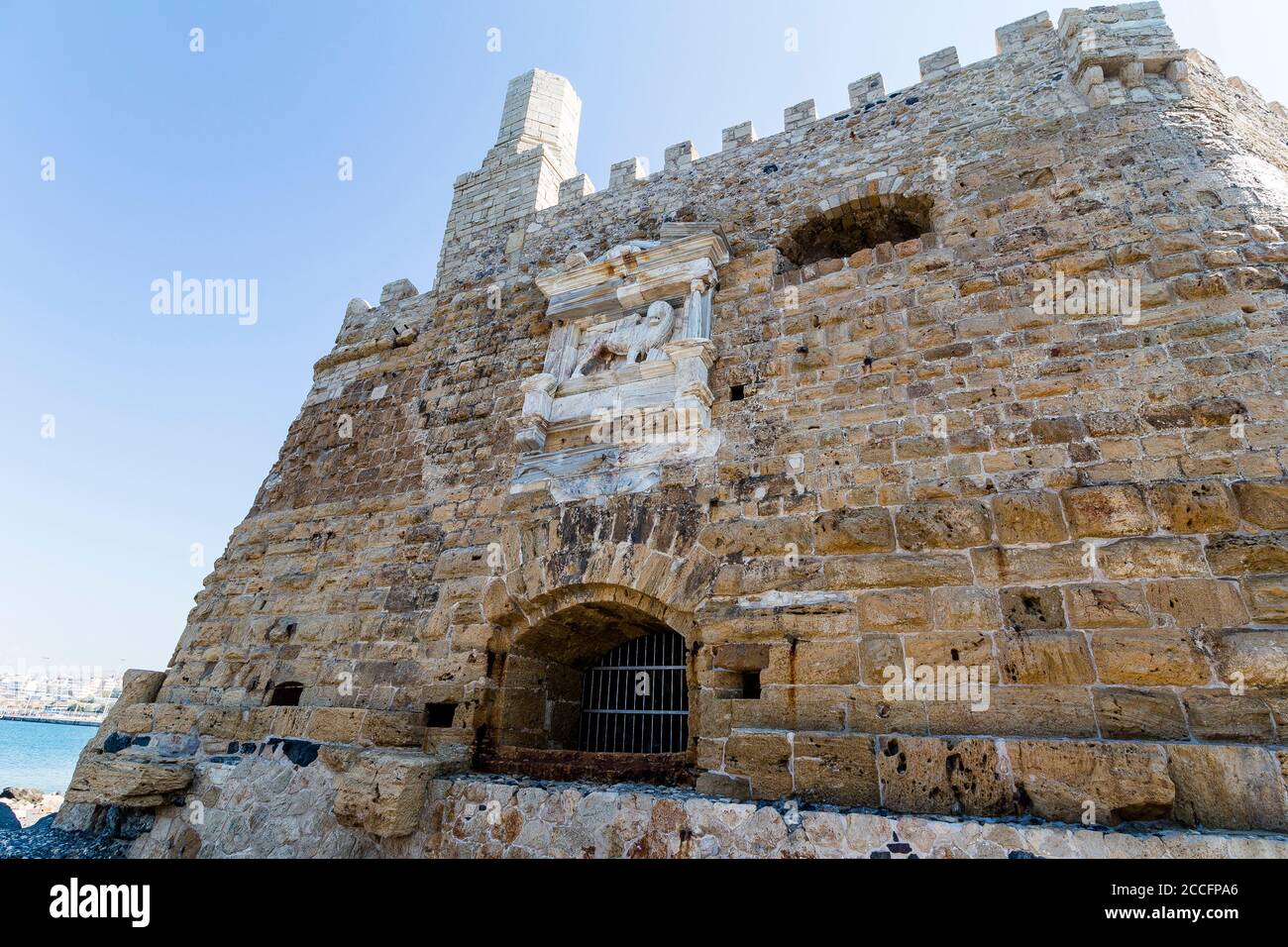 Historic port ships greece hi-res stock photography and images - Alamy