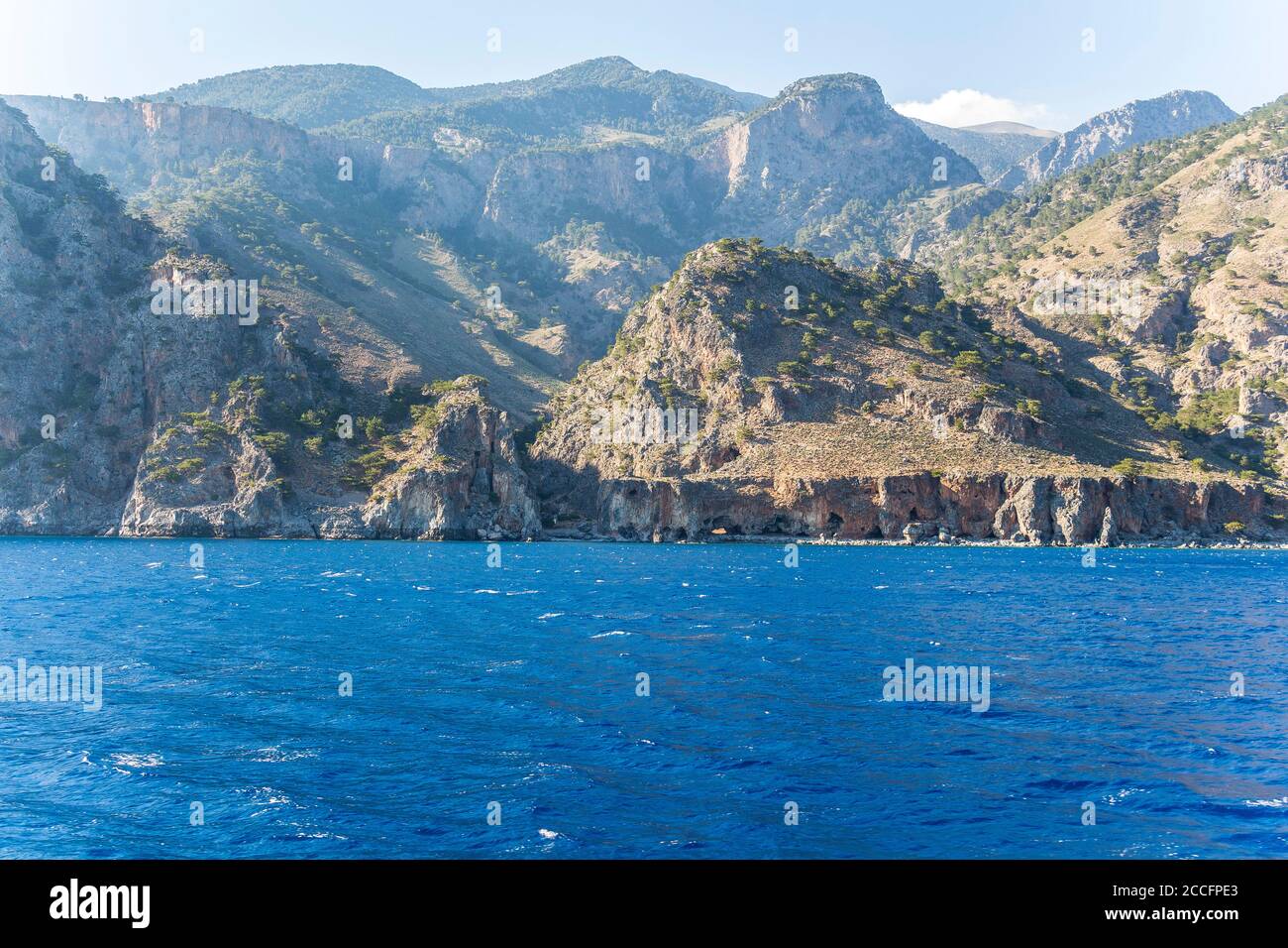 Ferry ride from agia roumeli samaria gorge to sougia hi-res stock ...
