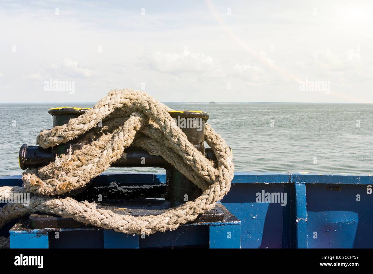 the rope on the ship overlooking the calm sea Stock Photo - Alamy