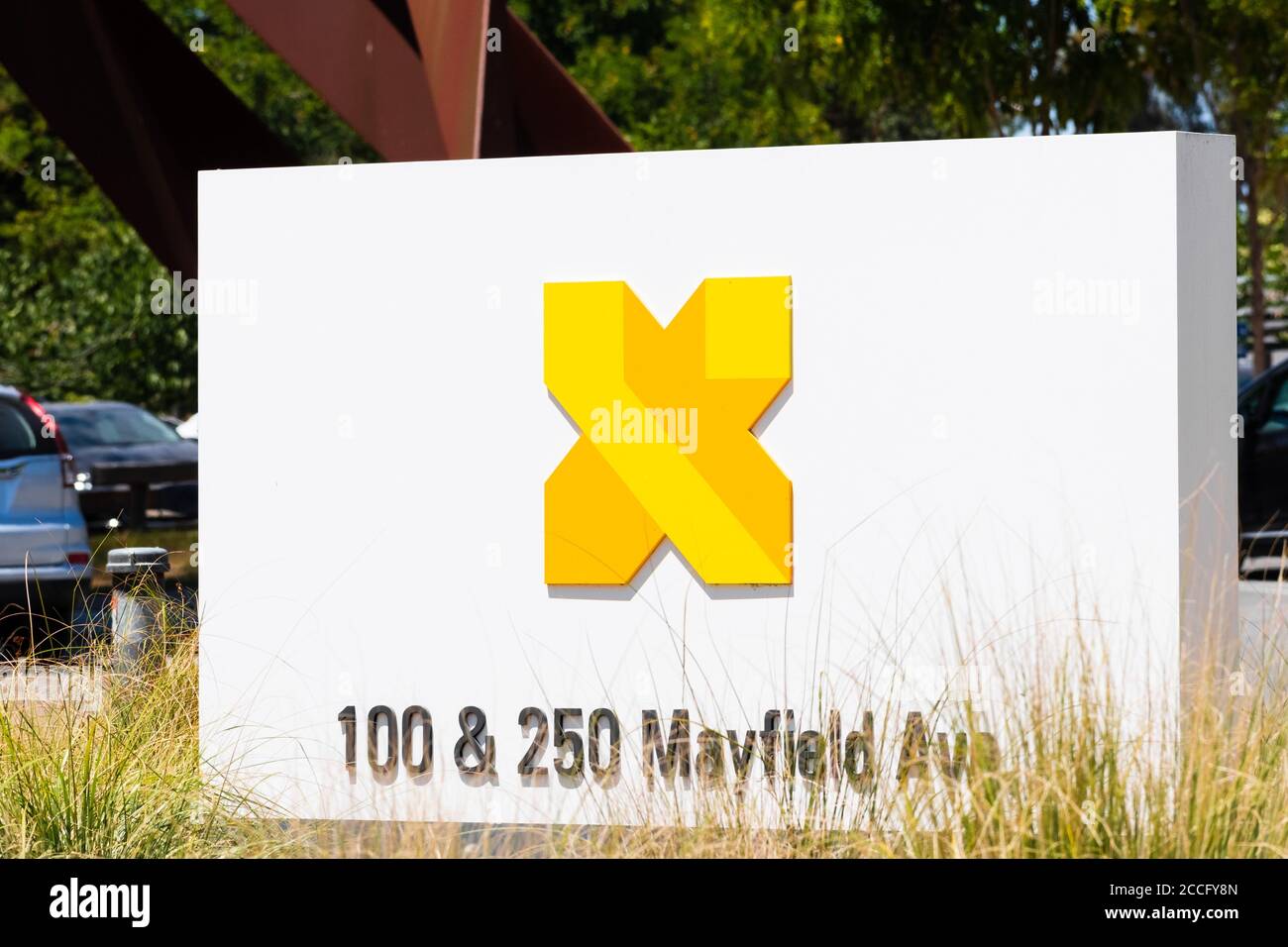 Moonshot factory hi-res stock photography and images - Alamy