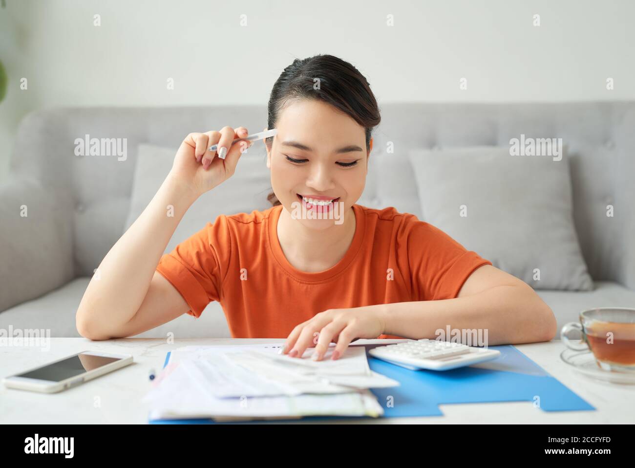 Budget and planning hi-res stock photography and images - Alamy