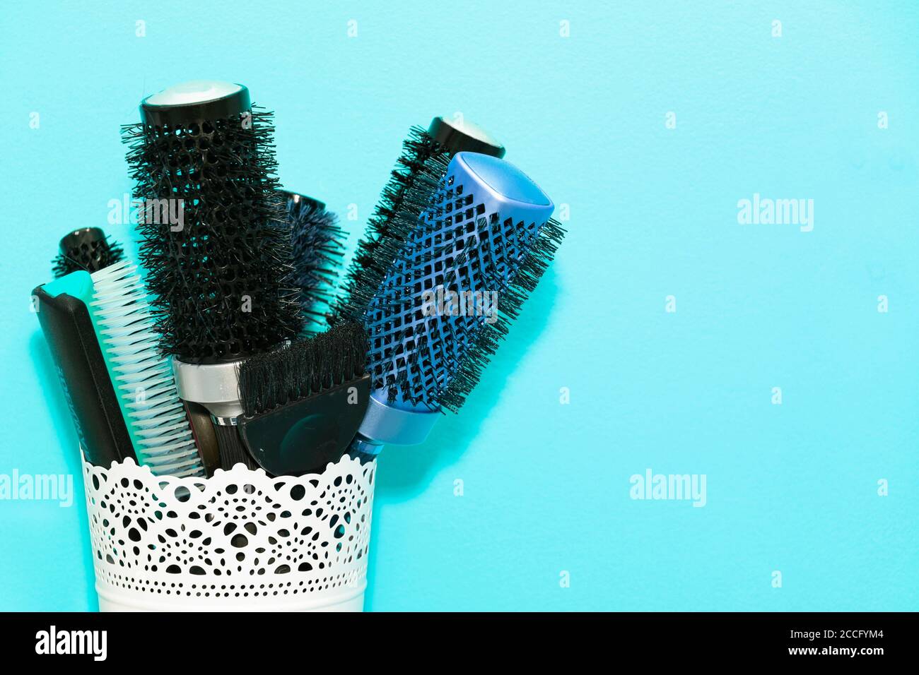 Barber stand hi-res stock photography and images - Alamy