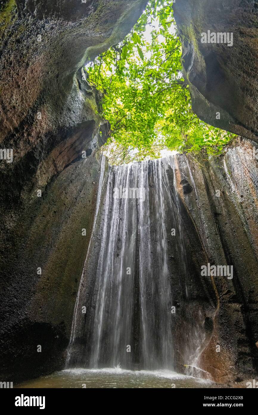Bali tukad cepung waterfalls hi-res stock photography and images - Alamy