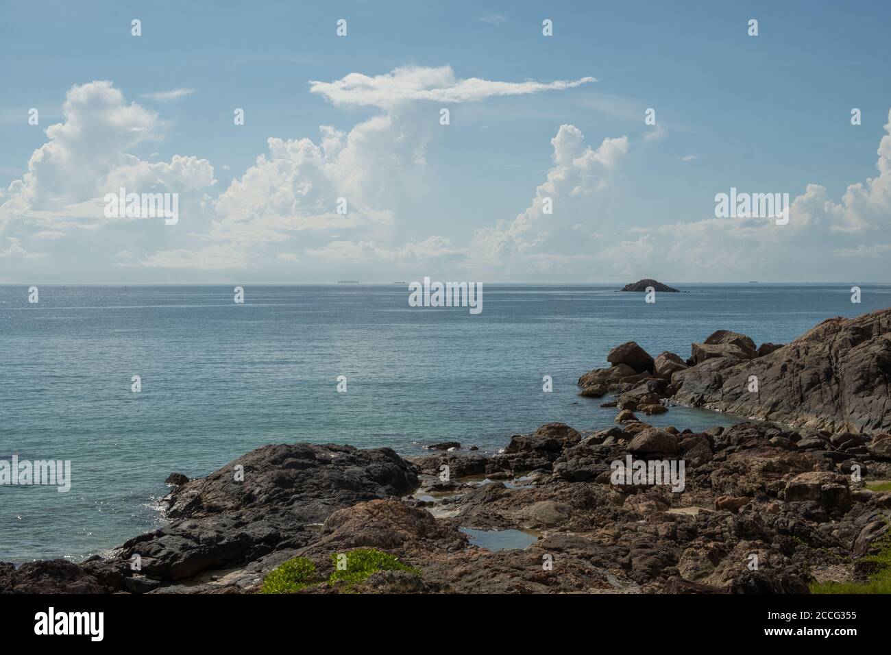 Tai Long Wan beach in Sai Kung, Hong Kong Stock Photo - Alamy