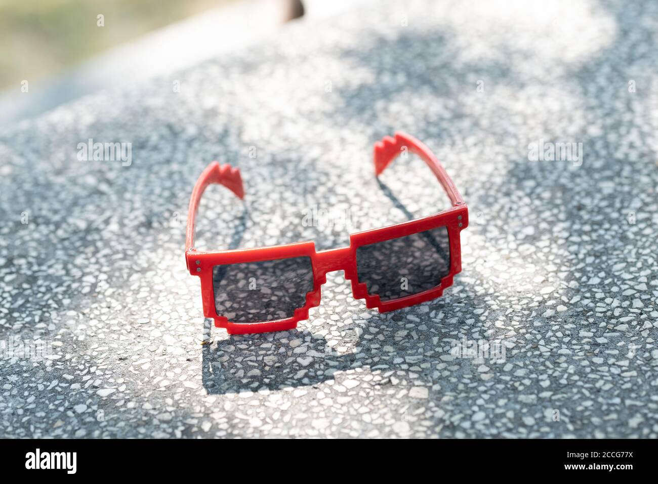 Red pixel hi-res stock photography and images - Alamy