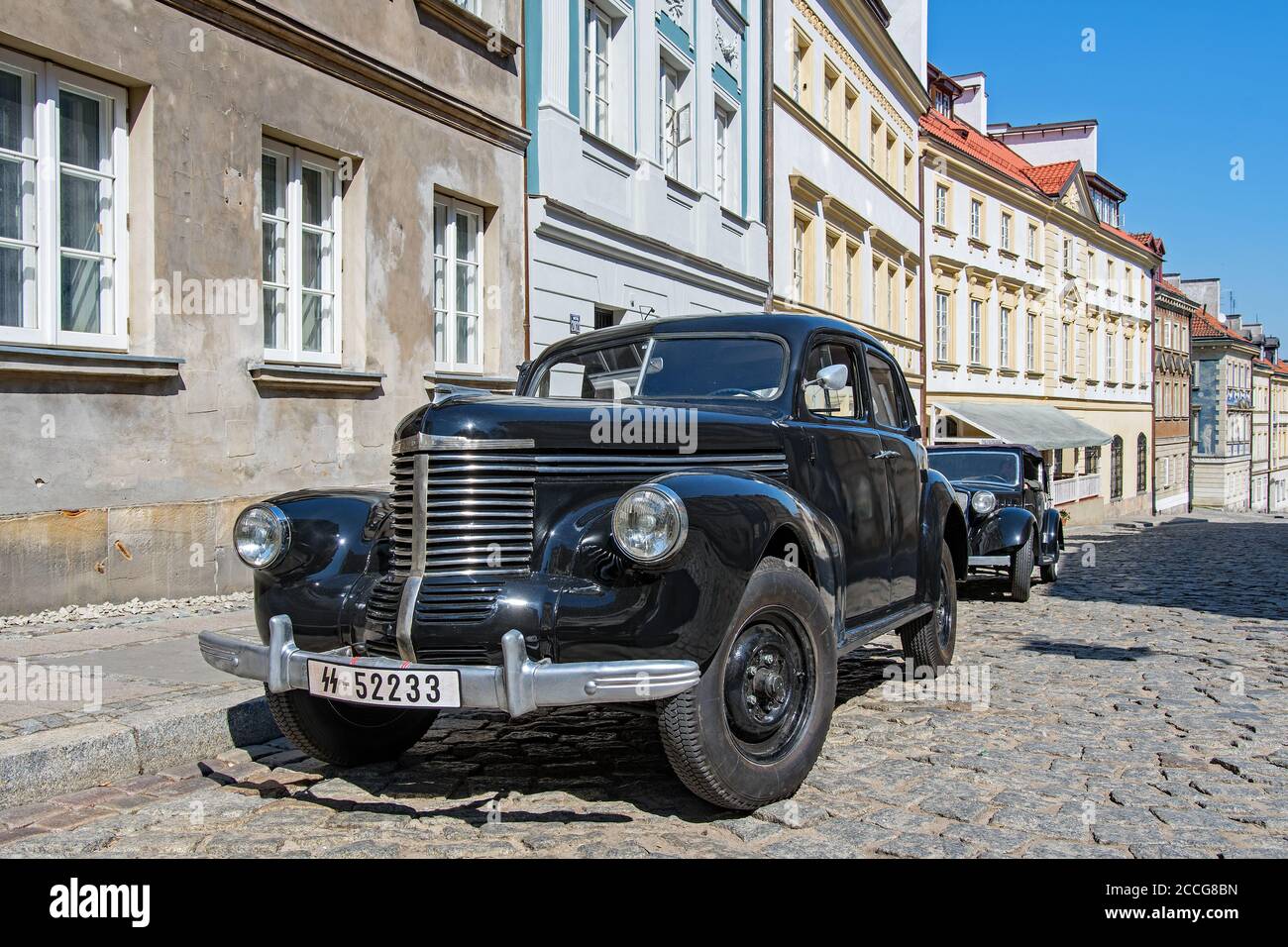 Retro automotive scene hi-res stock photography and images - Alamy