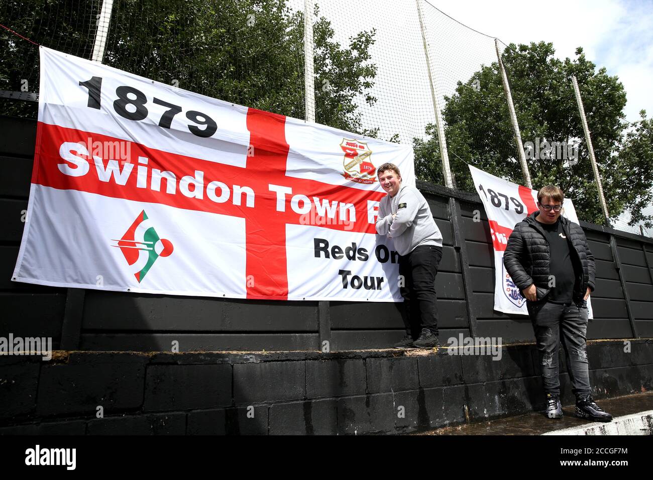 Pre season friendly match hurst cross stadium hi-res stock photography ...