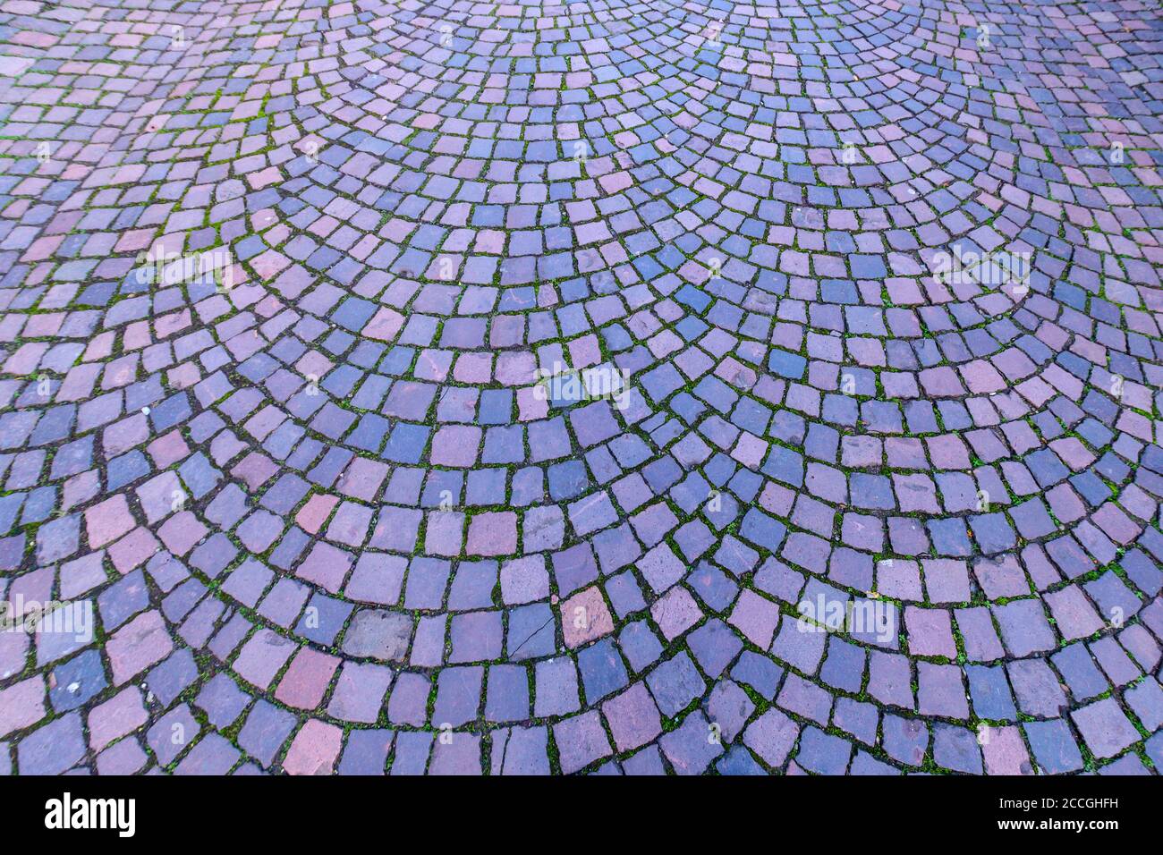 Cobblestones setts arch hi-res stock photography and images - Alamy