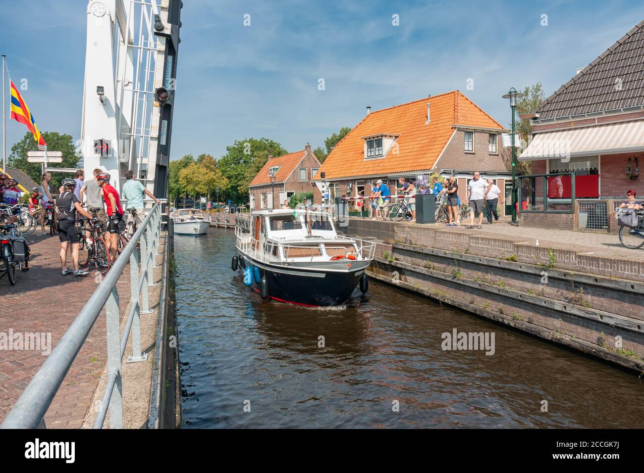 Bridge open to pedestrians hi-res stock photography and images - Alamy