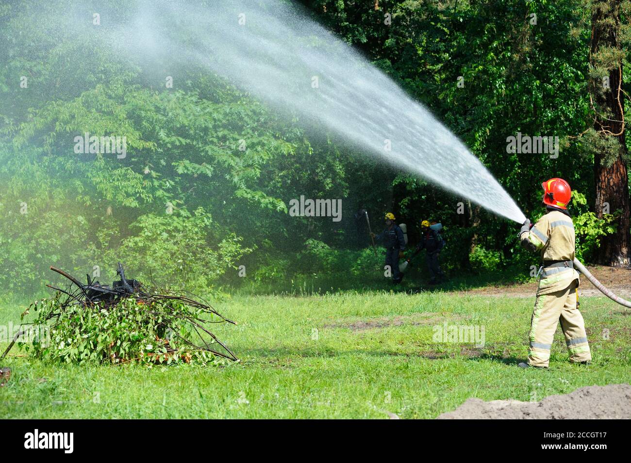 Firefighting ensemble hi-res stock photography and images - Alamy