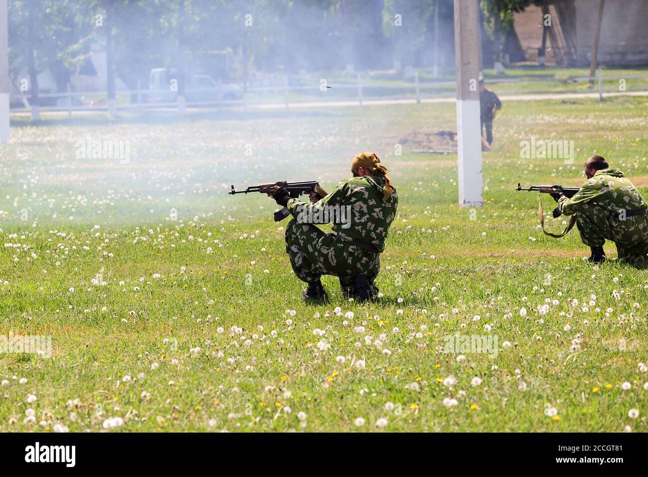 soldiers shoot their weapons during training operation Stock Photo - Alamy