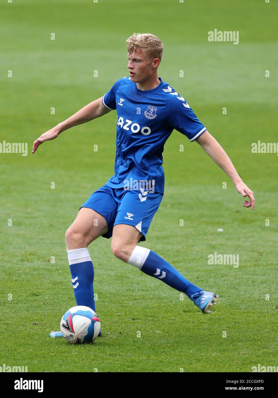 Evertons jarrad branthwaite hi-res stock photography and images - Alamy