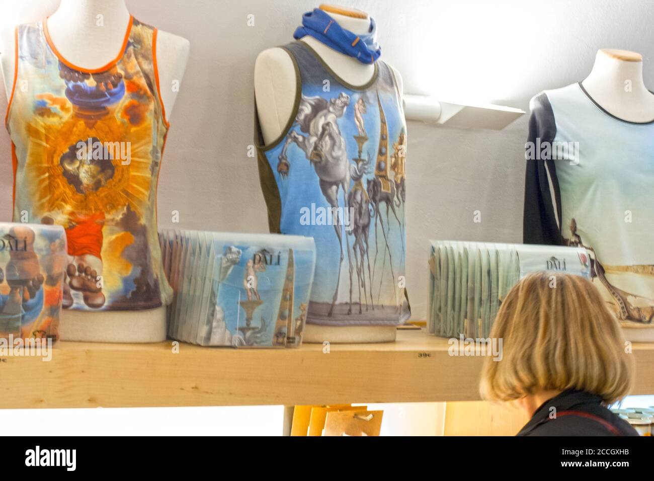 Dalí Theatre and Museum. Gifts, shirts, souvenirs, memorabilia with the ...