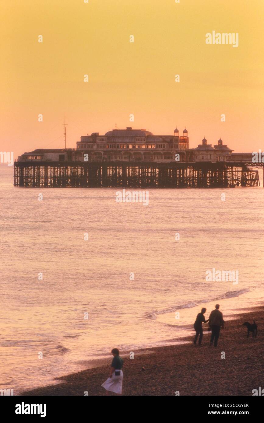 West pier brighton 1980s hi-res stock photography and images - Alamy
