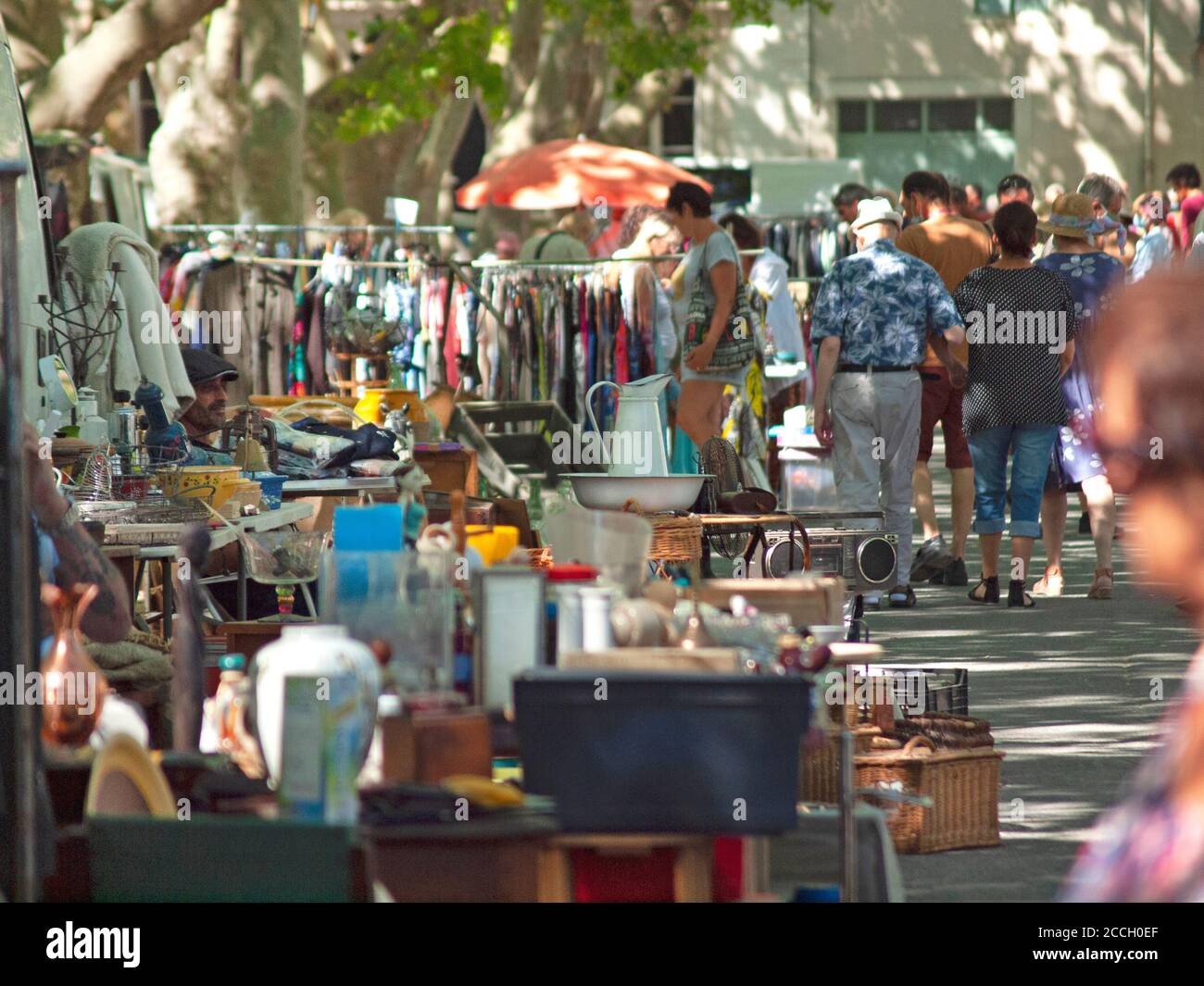 Market at saint chinian hi-res stock photography and images - Alamy