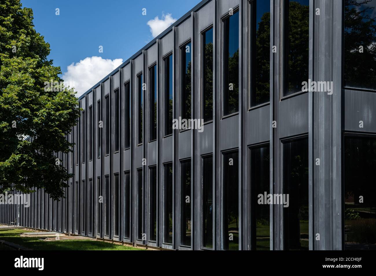 Building on the campus of Drake University Stock Photo - Alamy