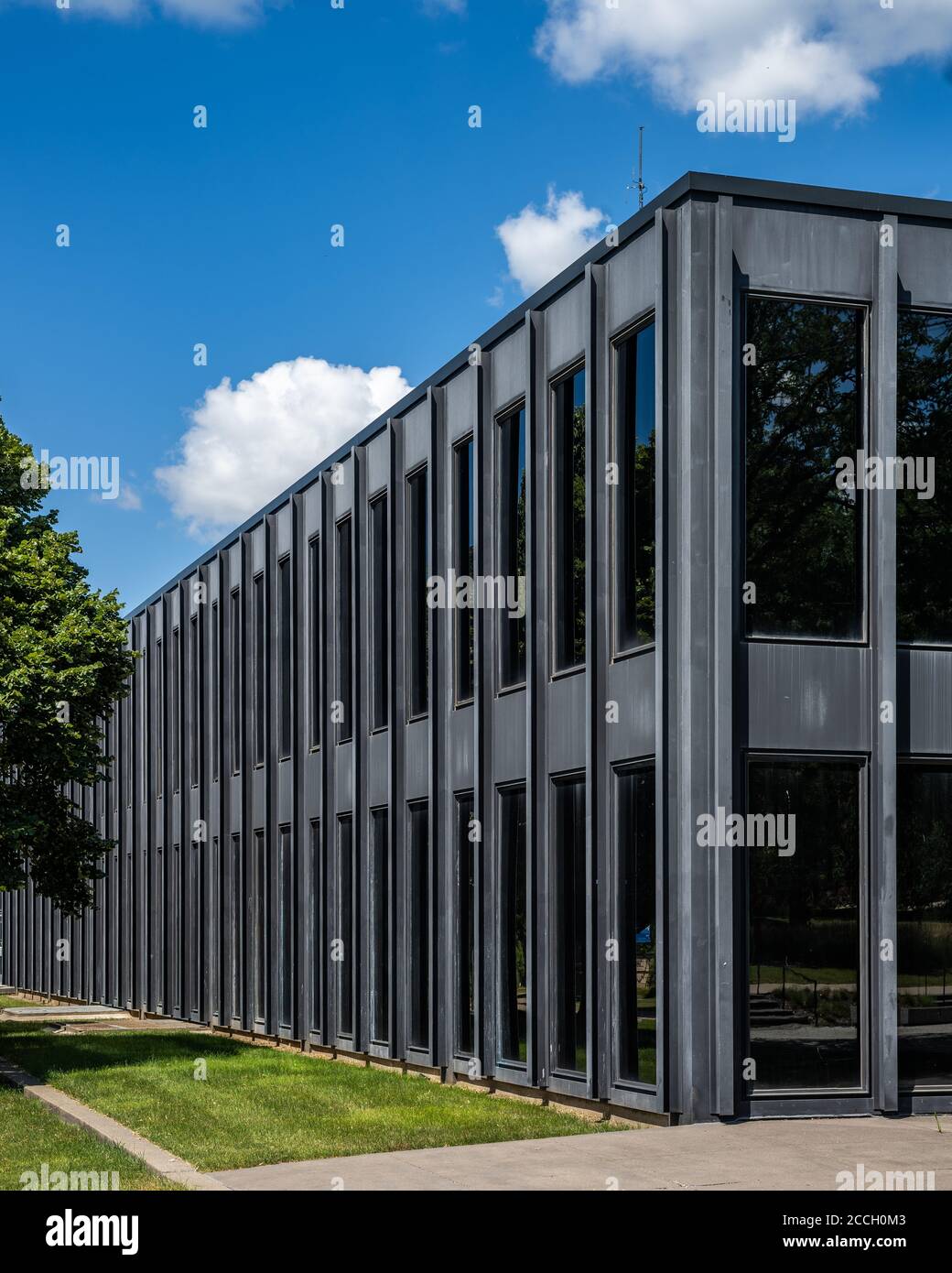 Building on the campus of Drake University Stock Photo - Alamy