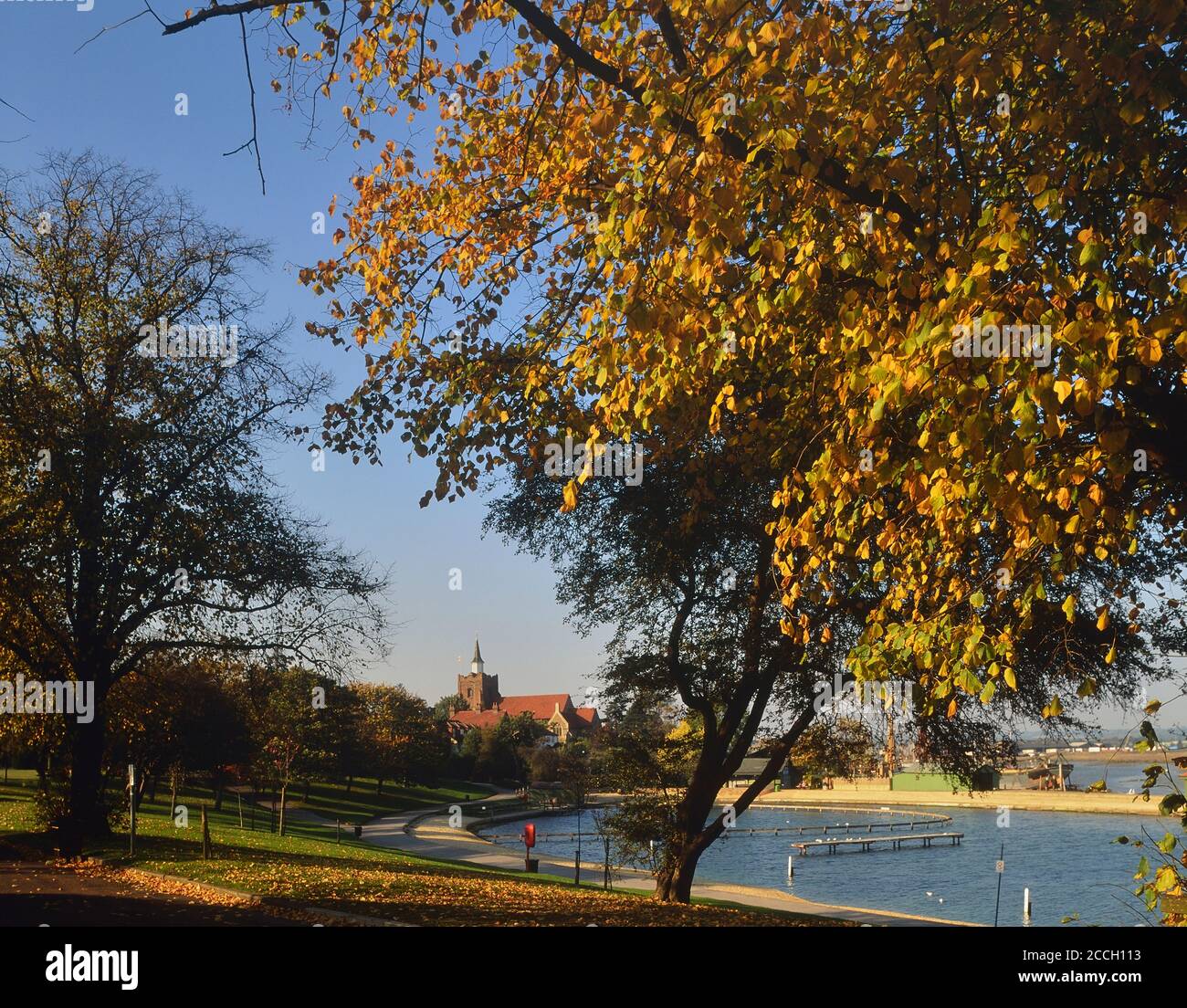 Maldon Marine Lake at Promenade Park and St Mary the Virgin Church ...