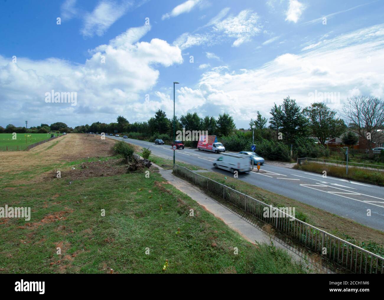 Single carriageway road hi-res stock photography and images - Alamy