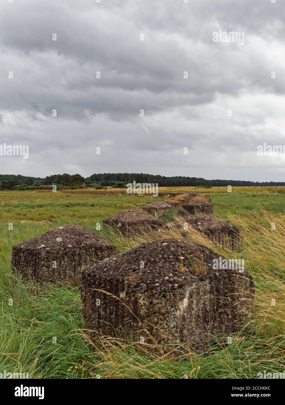 World war two anti tank blocks hi-res stock photography and images - Alamy