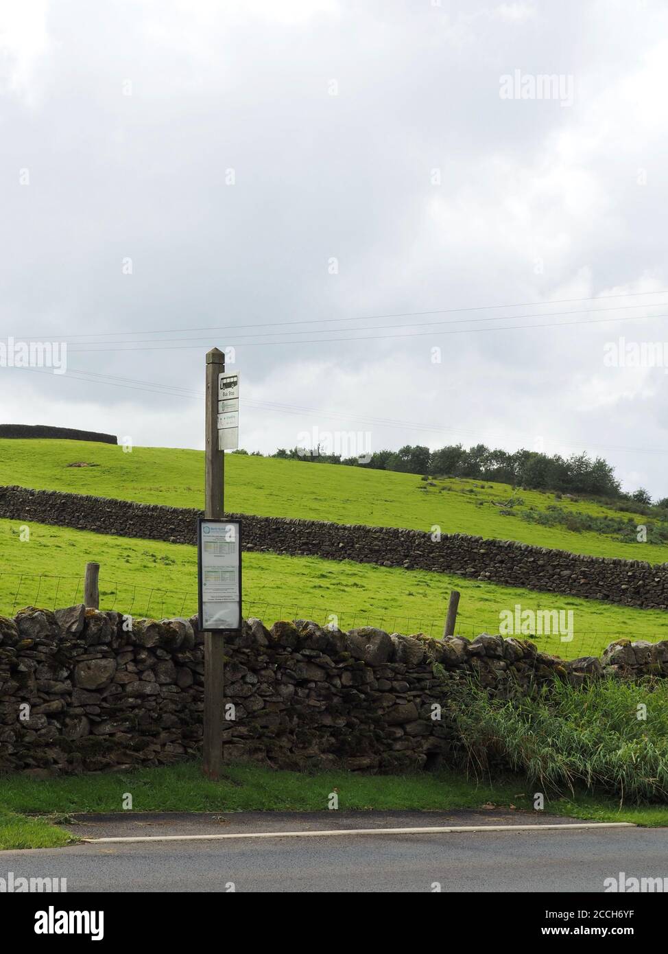Bus countryside yorkshire hi-res stock photography and images - Alamy